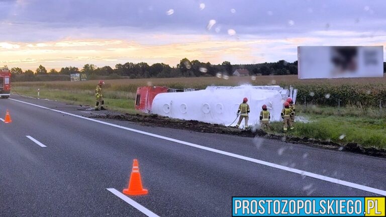 Wypadek na autostradzie A4 – cysterna z paliwem przewróciła